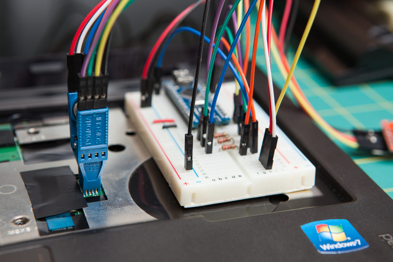 Flashing the BIOS to Fix a "Bricked" Lenovo Laptop - Parts Not Included